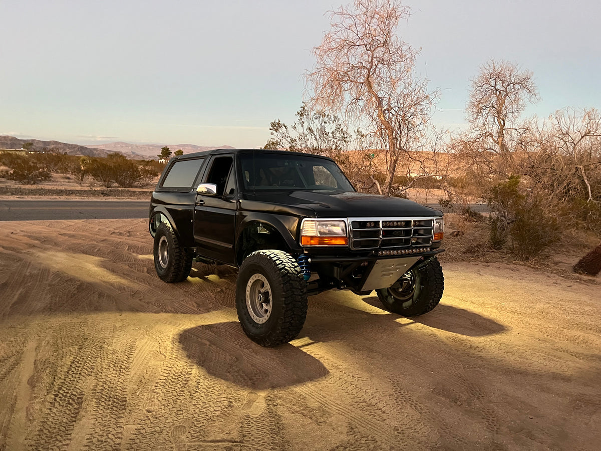 Jesse Ensign's '95 Ford Bronco – ohhchofab